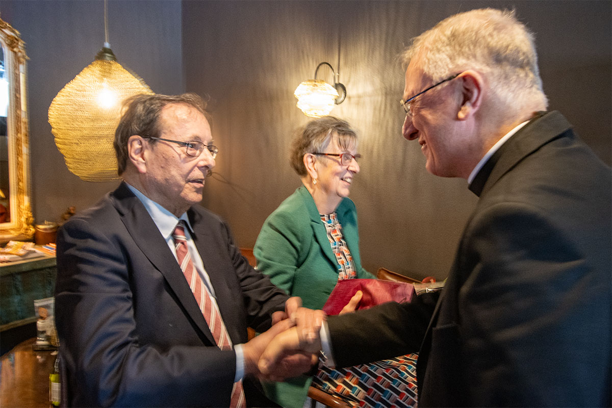 Gouden huwelijksfeest Annette en Wim Peeters - ExploreCatholic