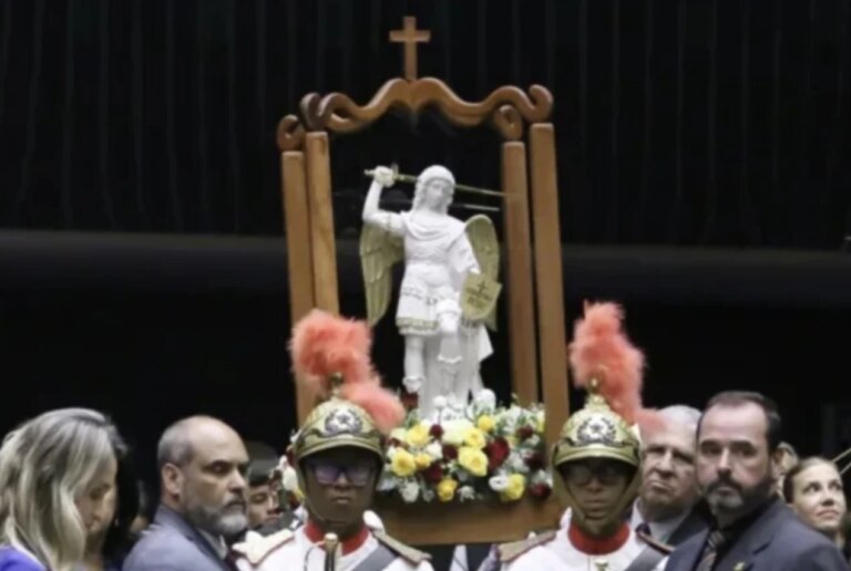 Brazilië voegt feest Heilige Aartsengel Michaël toe aan nationale ...