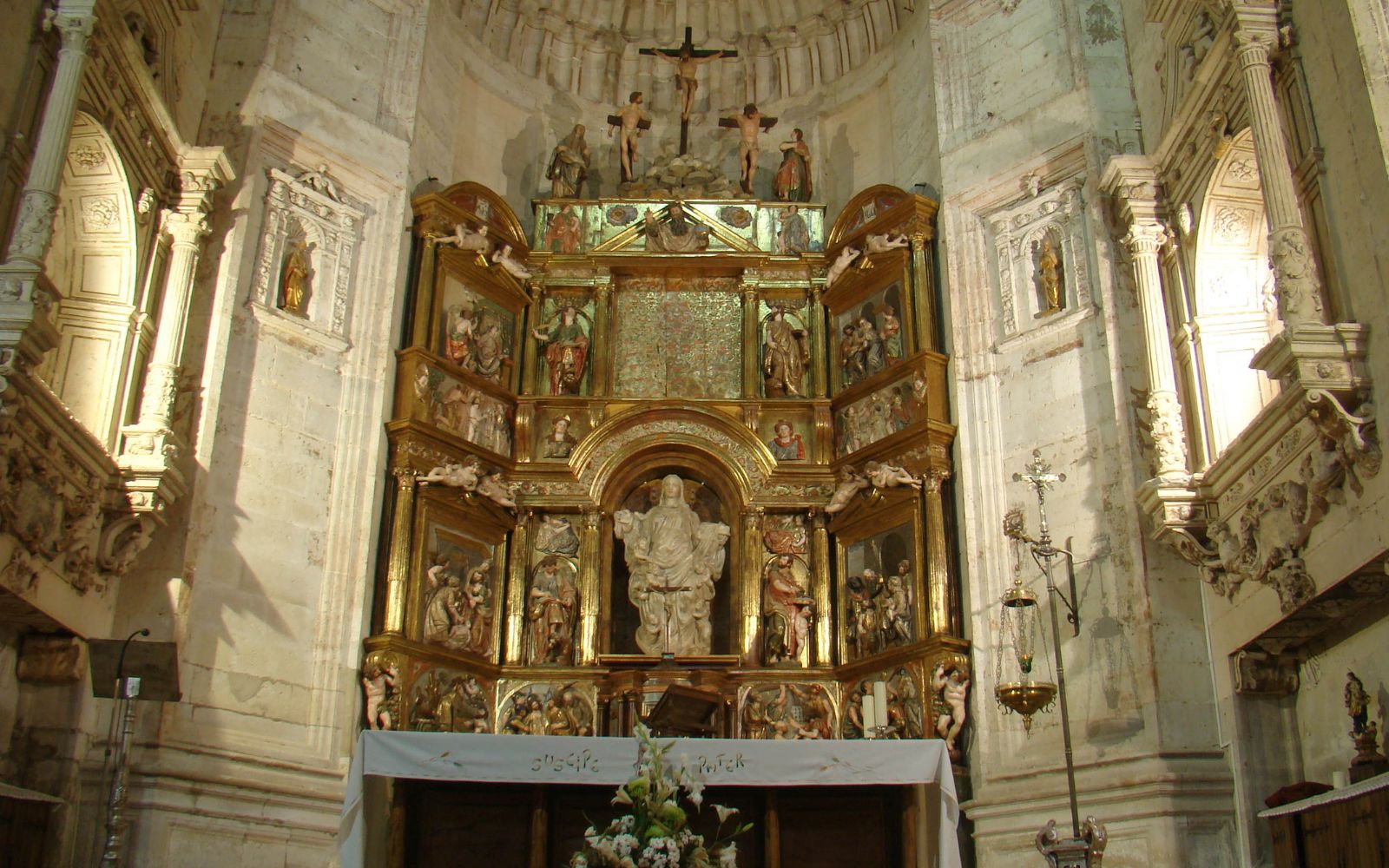 Tabernacle forced open, Blessed Sacrament stolen from monastery in ...