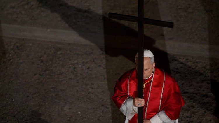 Pope Leo XIV carries Cross for Via Crucis at Colosseum in Rome ...
